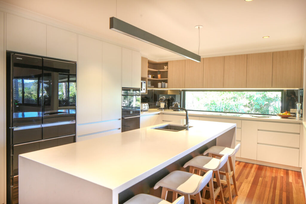 15 Modern Kitchen Ideas | Easy Living Kitchens